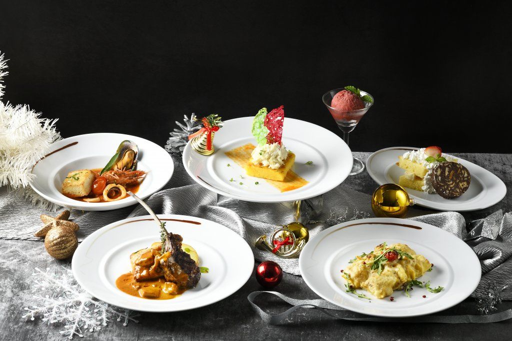 เลี้ยงฉลองในวันคริสมาสต์อีฟ @ Pathumwan Princess Hotel - Weddinglist