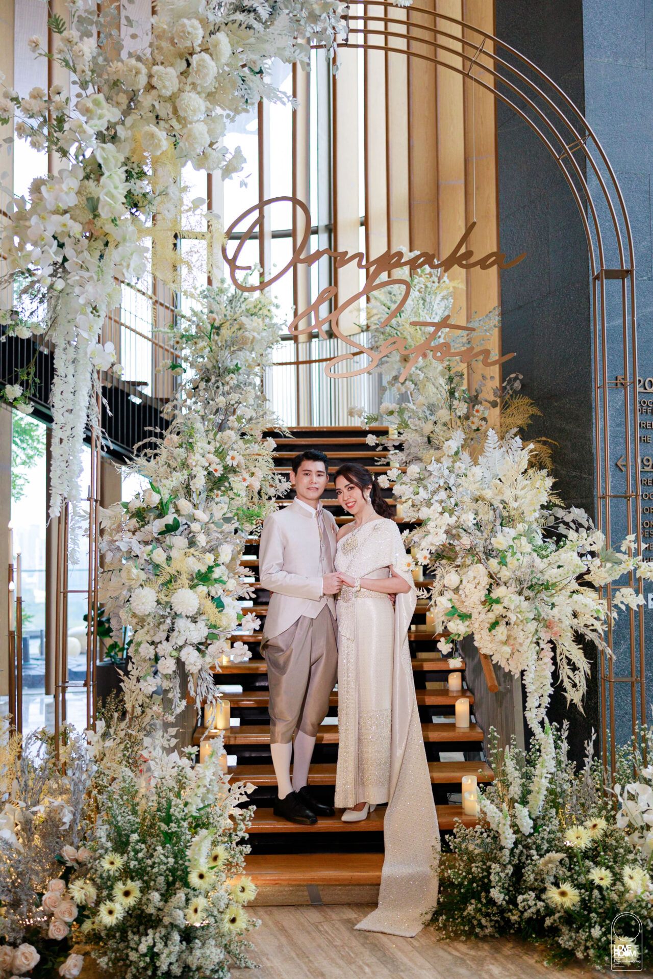 รีวิวแต่งงาน Concept สุดอาร์ต ณ เกษร เออร์เบิร์น รีสอร์ท (Gaysorn Urban Resort) - Weddinglist